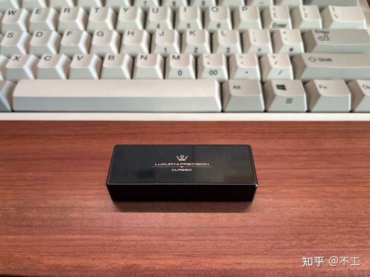 如何评价w1升级版小尾巴w1-131，售价1280元，有1920种调音？ - 知乎