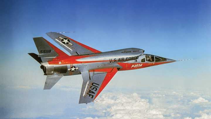 如何评价F-107战斗机(美国北美航空工业公司研制的战斗机)? - 知乎
