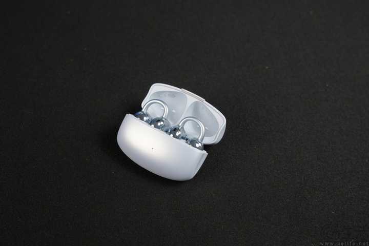 OPPO Enco Clip 开放式耳夹耳机实拍，该产品有哪些设计亮点？ - 知乎