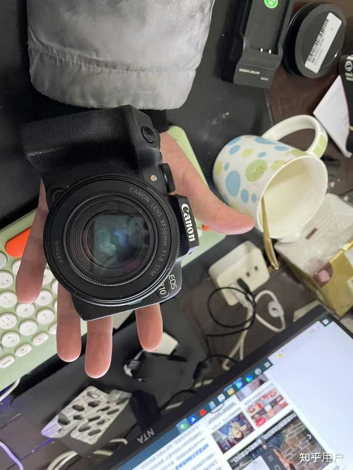 作为一个准备入相机的新人，尼康z5、z50二代和佳能r10应该怎么选？ - 知乎