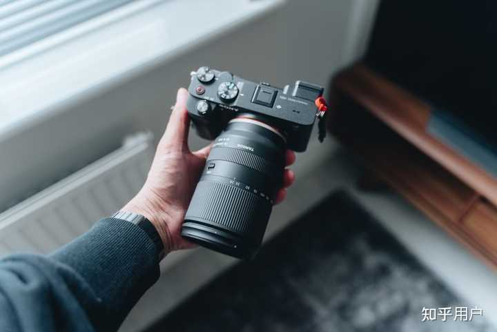 索尼A7C2和尼康ZF怎么选？ - 知乎