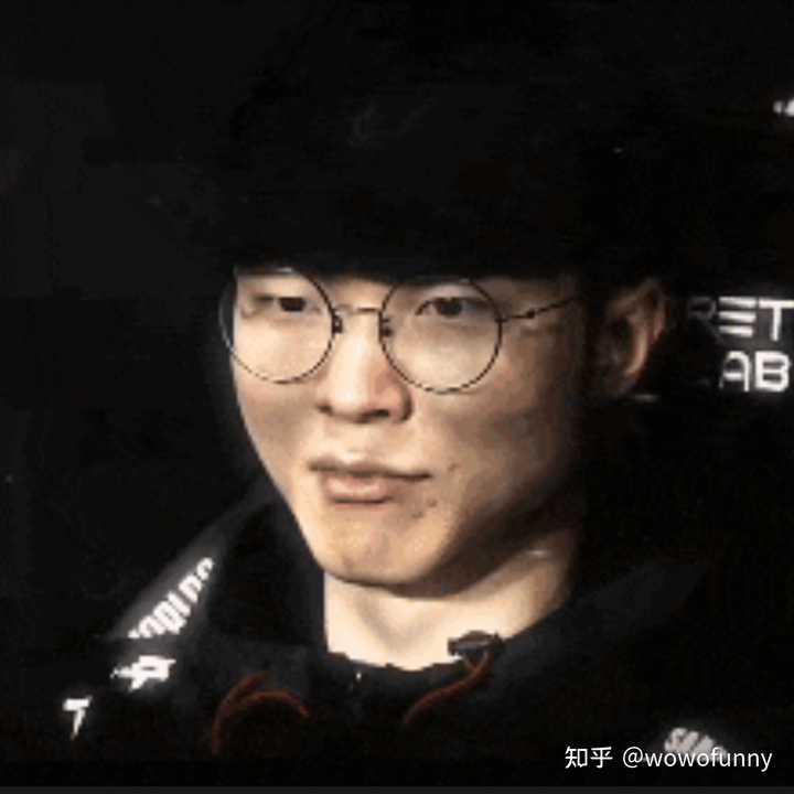 谁有faker那个憋笑图？ - 知乎