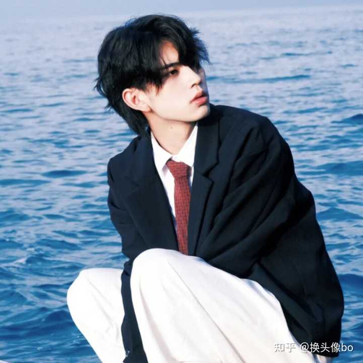 蓝色系男头像? - 知乎