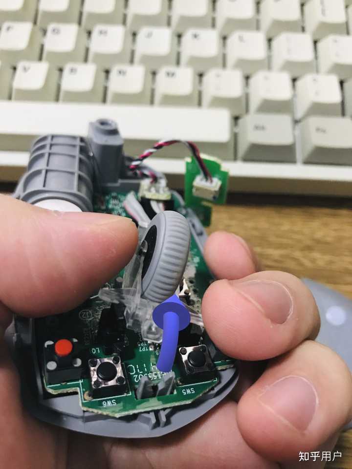 可左右倾斜的鼠标滚轮工作原理 知乎