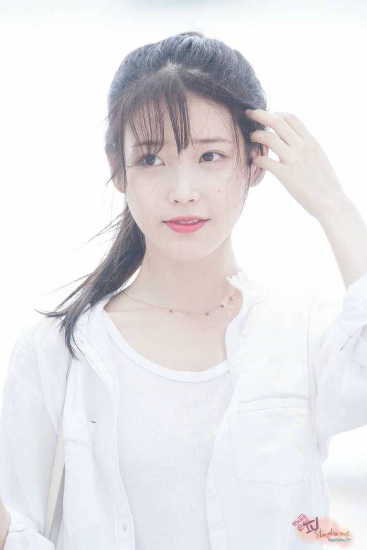 为什么好多男生都喜欢IU ？ - 知乎