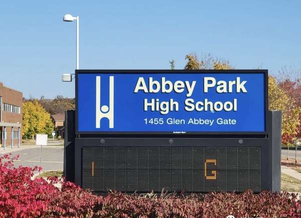 富加留学移民中心 的想法: Abbey Park High School属于多伦多荷顿区… - 知乎