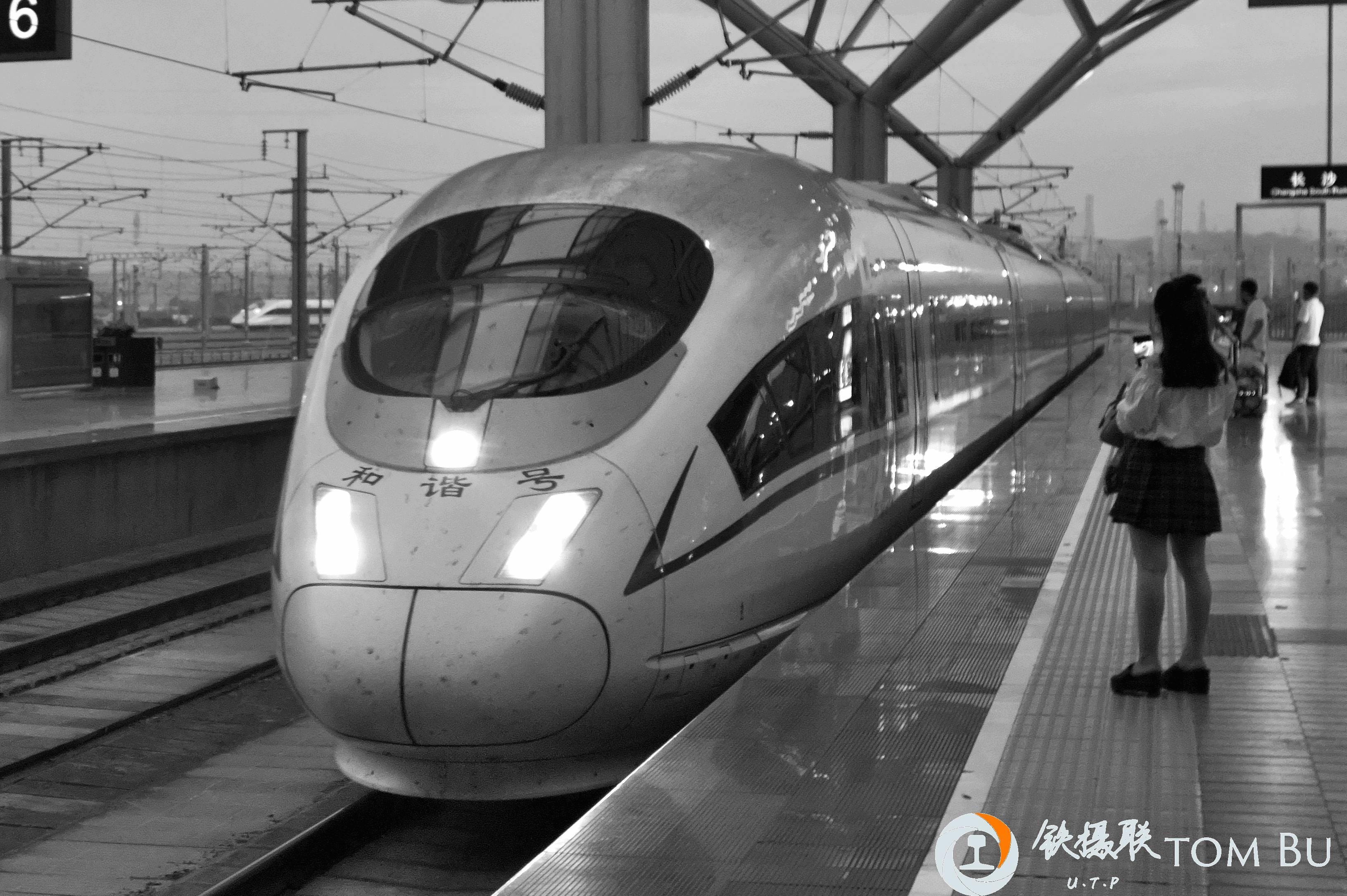 CRH380A和CRH380B有什么区别？ - 知乎