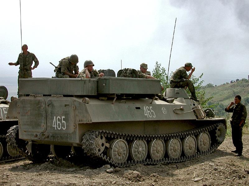 2016 年 7 月俄罗斯最新的军事实力，包括兵力，编制，部署，主战装备是什么样的？ - 知乎