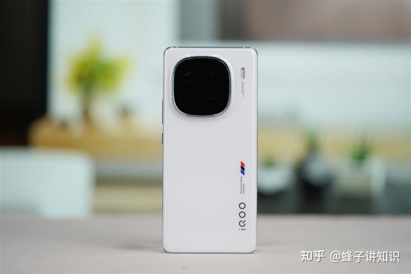 iQOO 12 Pro全面评测：自研电竞芯片表现超预期,最能打的骁龙8 Gen3旗舰 ！ - 知乎