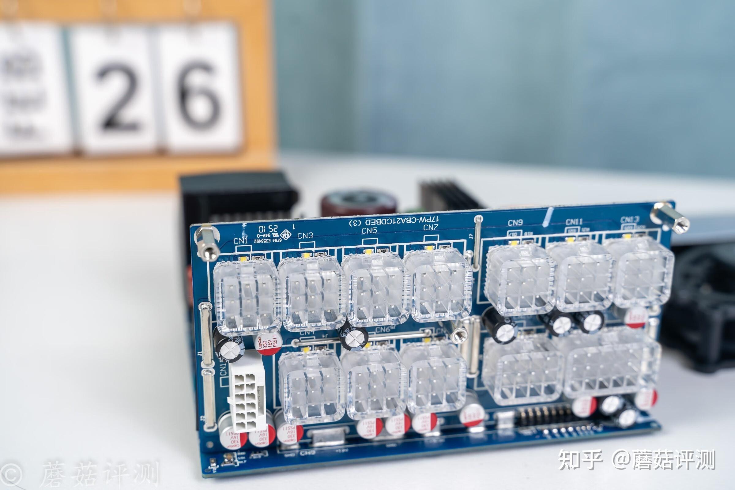 九宫格盲插接口，好看又易用，SUPER FLOWER振华LEADEX PROA1000W金牌全模组电源 拆解 - 知乎