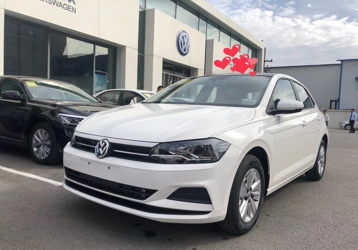 大众polo提车作业：作为身材娇小的女生，我对大车没有什么兴趣 - 知乎