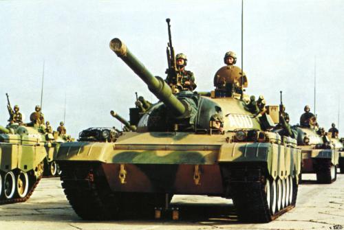 金戈铁马，披荆斩棘（二）——装备过渡期的名车88B主战坦克 - 知乎