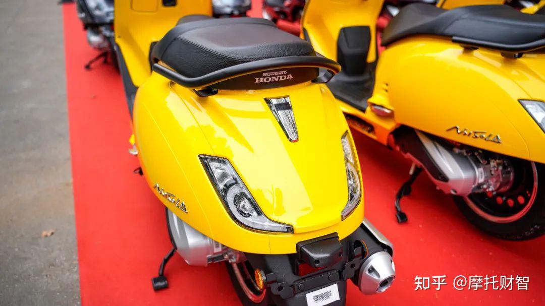 颜值+配置+性价比，再续小拉风暴—新大洲本田NS150LA正在交车 - 知乎