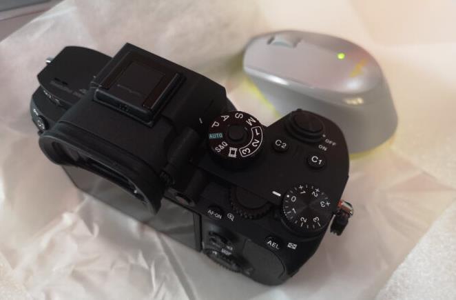 2021年索尼a7r3和a7m3怎么选？索尼a7r3配什么镜头？索尼a7m3镜头推荐