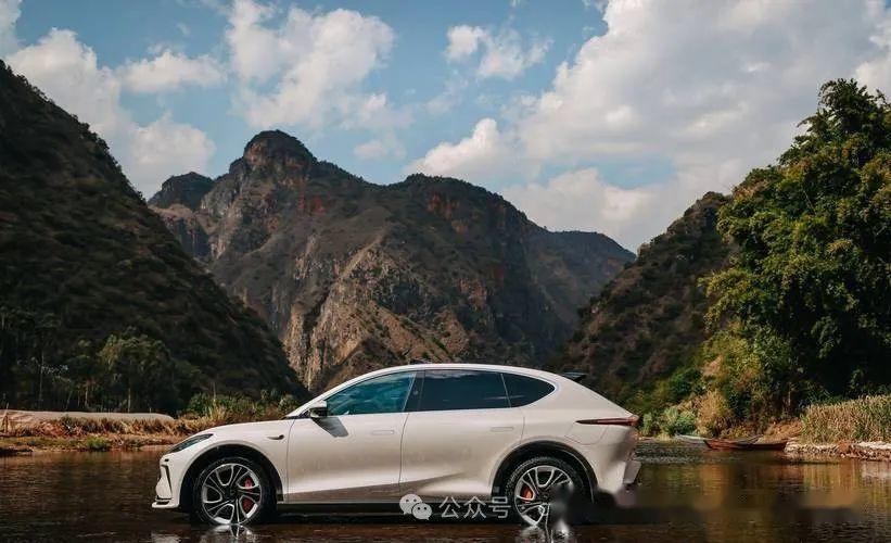 智己 LS7：100 万内的公路驾驶 “王者”，远超宝马X5和问界M9的驾驶乐趣，却没大卖，该怪谁？ - 知乎