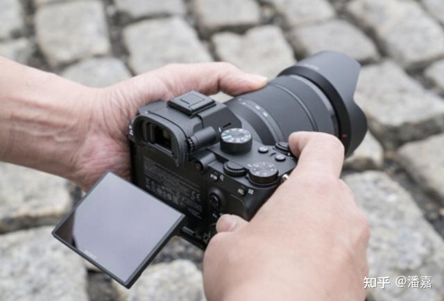 今天还可以买索尼a7一代吗? - 知乎