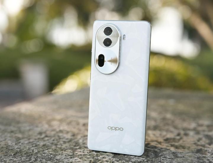 2499元起！OPPO Reno11系列值得买吗，有啥优缺点？该怎么选？ - 知乎