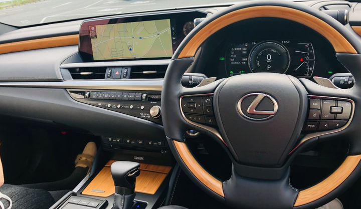 雷车ES200特供车先用6AT后用CVT，动力不如凯美瑞却成最热门雷车 - 知乎