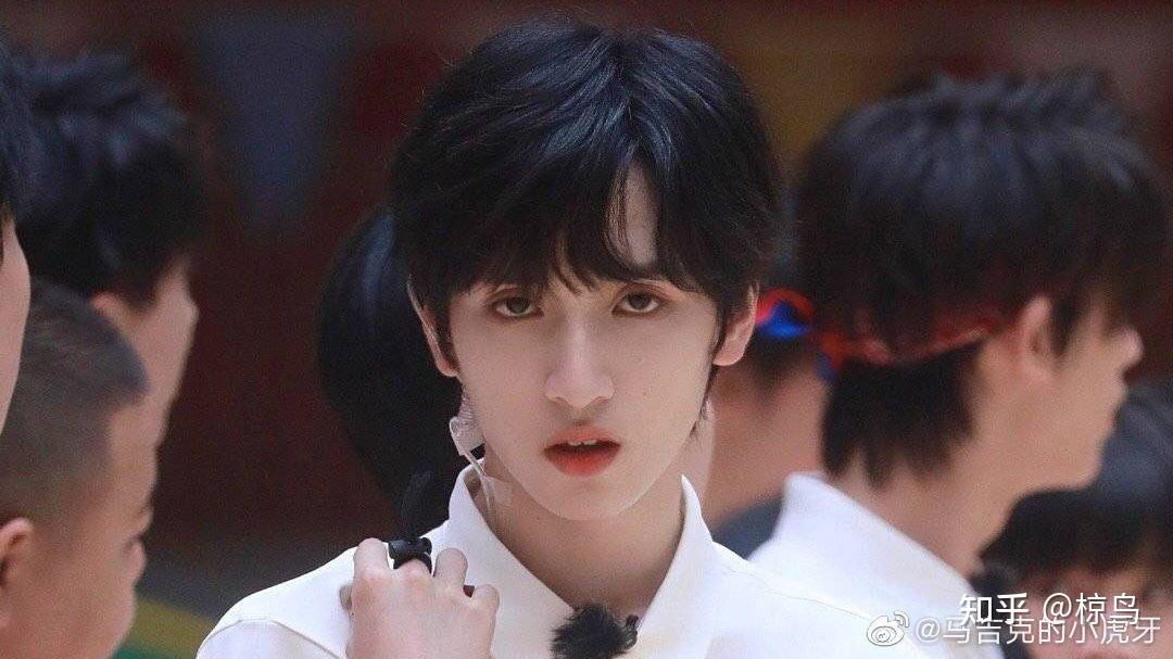 如何评价时代少年团的严浩翔？ - 知乎