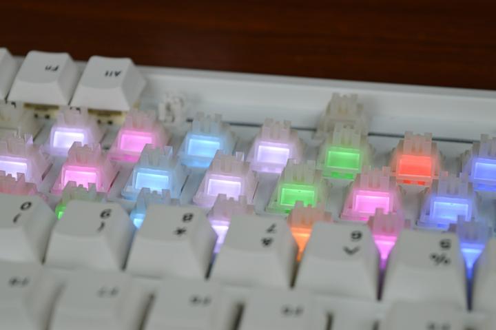 肌无力福音:全POK轴体IQUNIX 璞玉简单体验 - 知乎