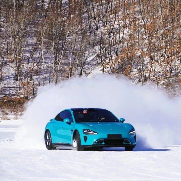 小米SU7正式发布！雷军官宣：苹果用户买小米SU7最合适！ - 知乎