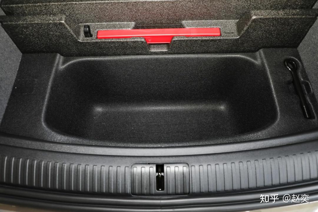 同样30万的预算是买领克900还是乐道L90? - 知乎