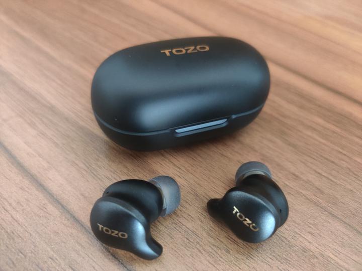 TOZO Golden X1 评测：舒适的 ANC 降噪耳机，且音质表现较为出色 - 知乎