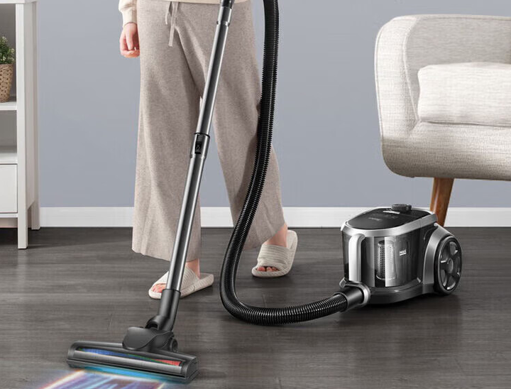 美的（Midea）吸尘器家用Q3和C7质量如何？不同点在哪？ - 知乎