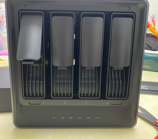 绿联DX4600（dx4600绿联nas私有云）怎么样？使用49天后优缺点评测 - 知乎