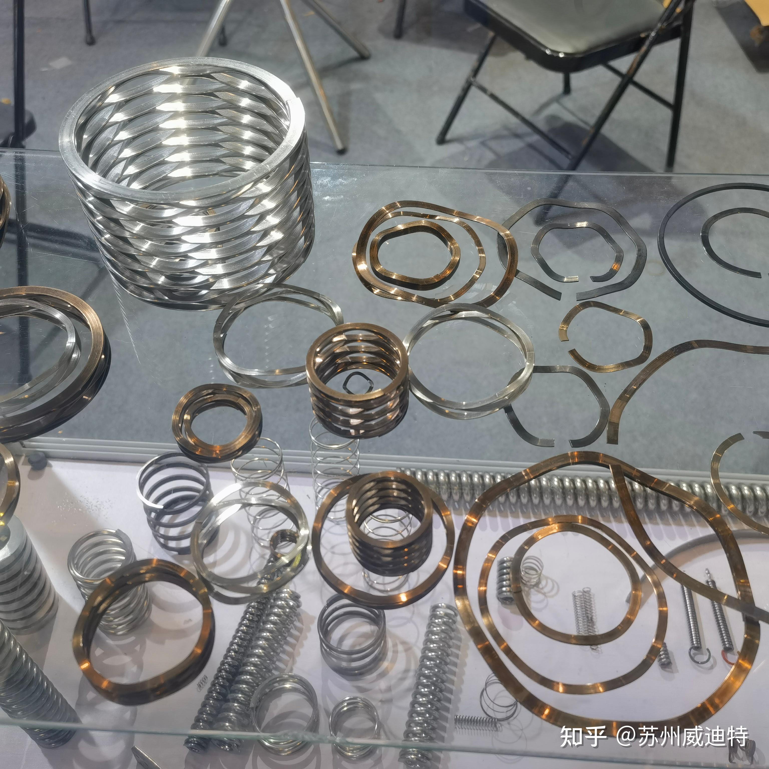 波簧机：精密弹簧制造的先进设备与技术解析 - 知乎