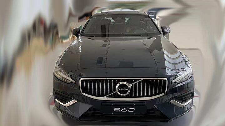 沃尔沃S60降价7万，只比奥迪A4L多5千，买谁？ - 知乎