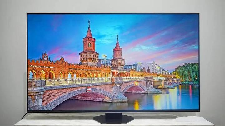 2025年新款电视选购：TCL Q9K和海信E7N哪款电视比较好？海信E7N和TCLQ9K哪款更值得买？性价比高？有什么区别？评测后谈谈感受，附购买建议 - 知乎