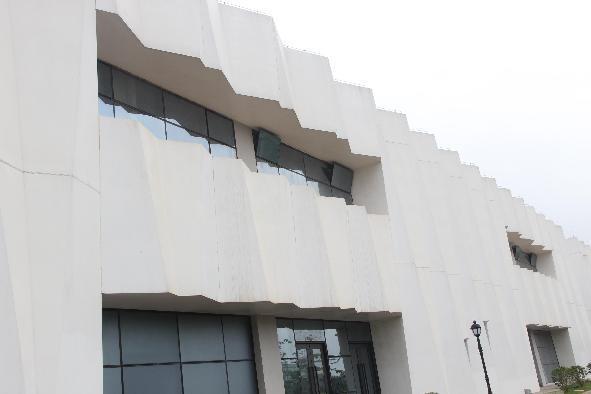 GRC墙板：轻盈耐用、多功能的建筑革命 - 知乎