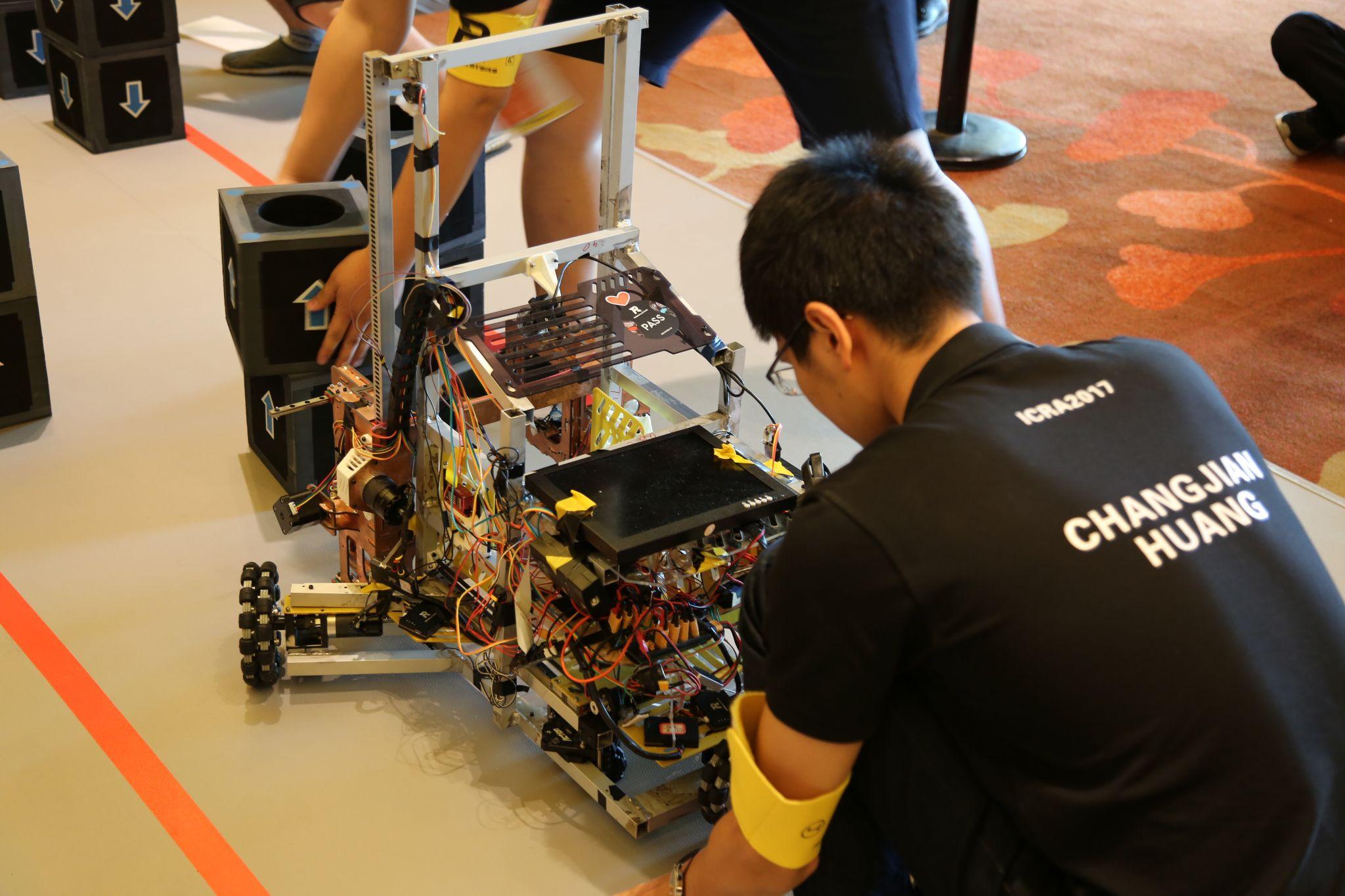 如何评价ICRA RoboMaster比赛？ - 知乎