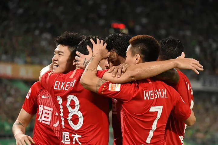 八冠王的底蕴！让人落泪的情义，这支广州队你怎能不爱？ 知乎