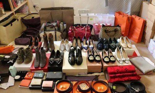 一蛇皮袋的奢侈品，竟是购于2个月后的香港... - 知乎