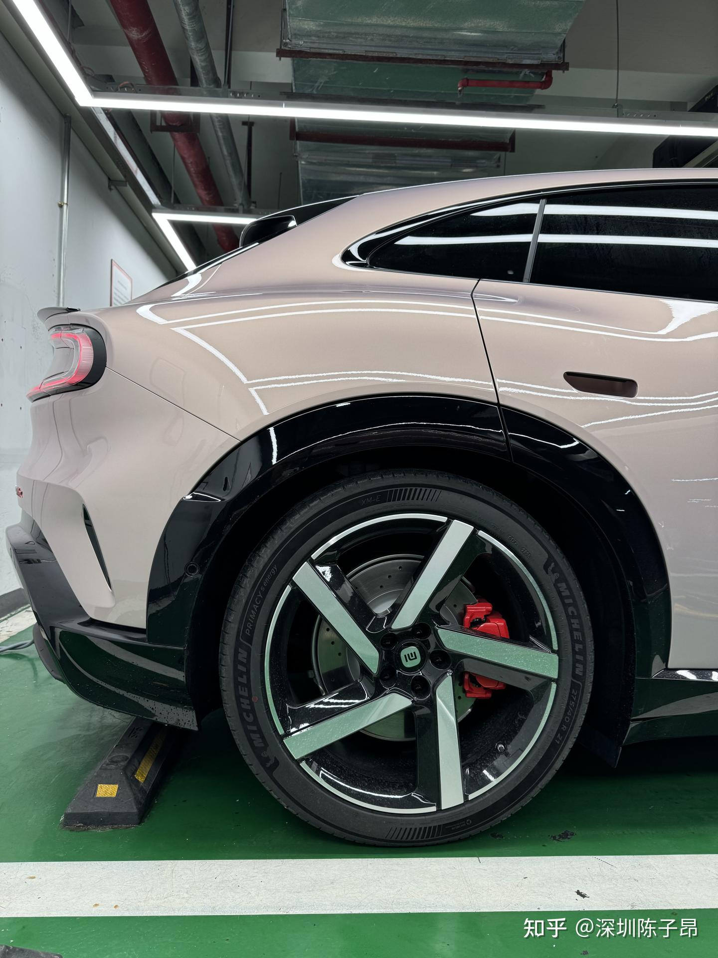 小米YU7轮毂数据实测！ET值J值21寸和19寸 - 知乎