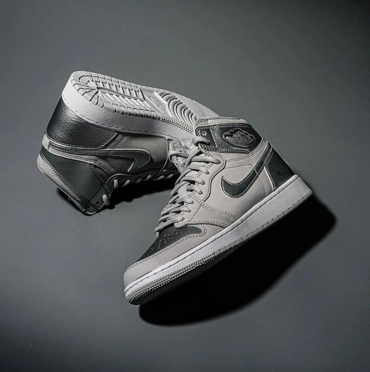 你真的以为这只是普普通通的一双 AJ1？ - 知乎