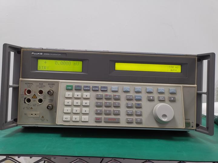 FLUKE 5500A 多产品校准仪 - 知乎
