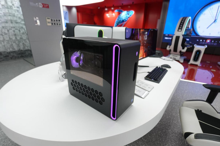 ALIENWARE Aurora R16首测：散热能力巨强！ - 知乎