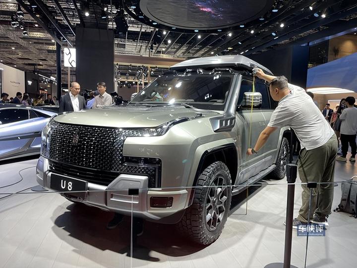 比亚迪出手不凡：售价109.8万元的仰望U8，订单量超1.3万辆？ - 知乎