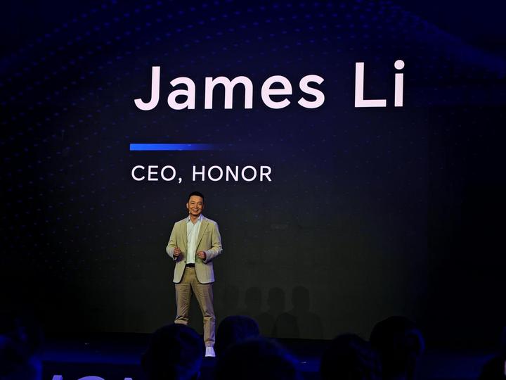 荣耀发布“阿尔法战略”：五年投入百亿美元，全面转型AI终端生态公司 - 知乎