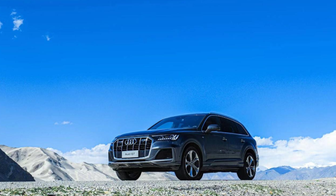 EA888 GEN4发动机是亮点，2023款奥迪Q7上市，63.28万元起！ - 知乎