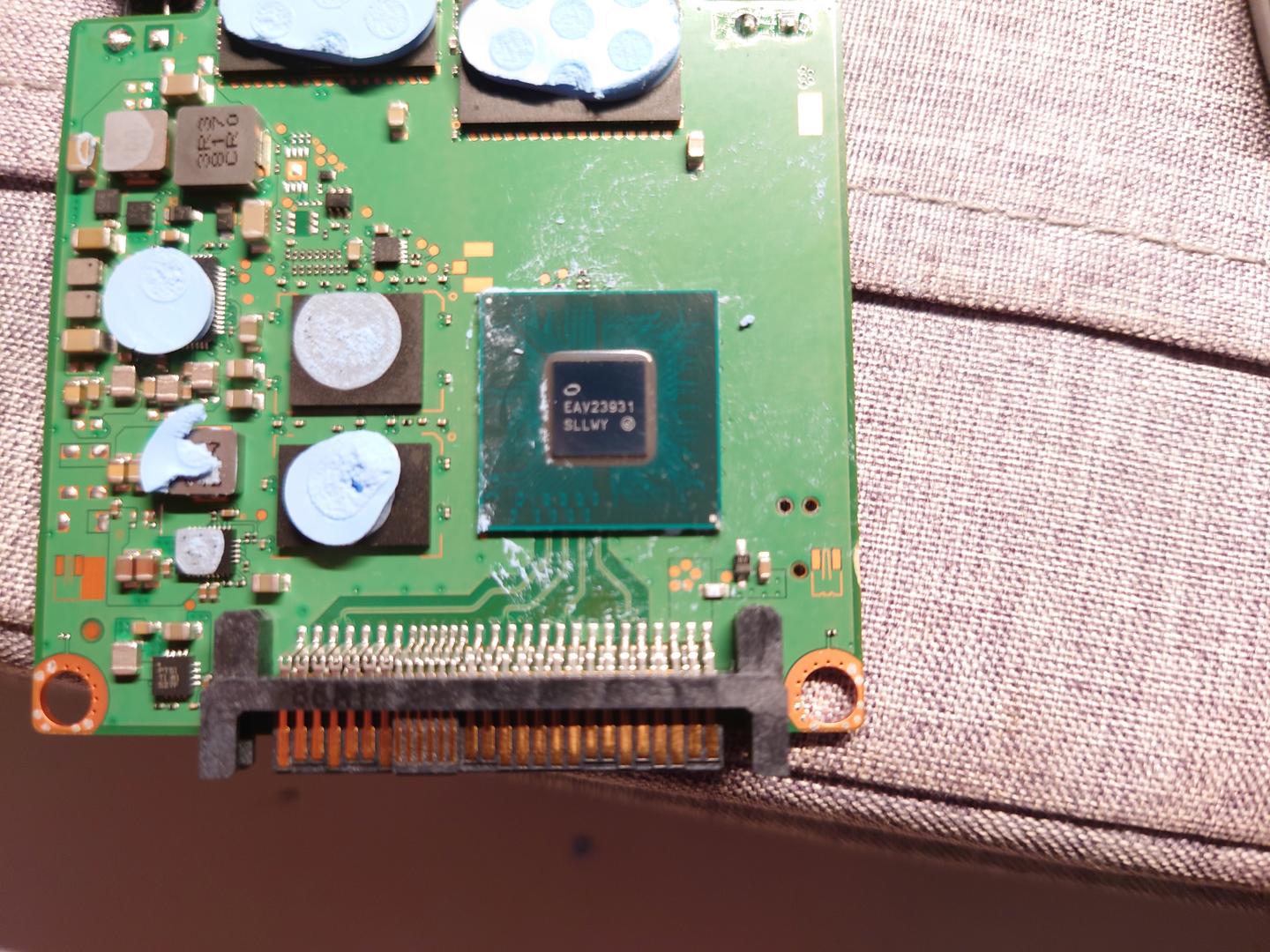 Intel P4500 2T Deep review:黎明之前 - 知乎