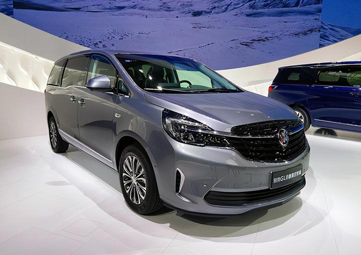 别克GL8定制版实车亮相，内饰更豪华更上档次了 - 知乎