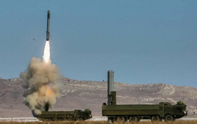 高超音速导弹全球首次实战，点醒美军：解放军DF17可摧毁西太基地 - 知乎