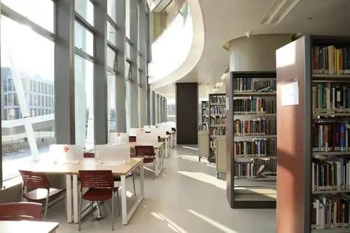 免雅思！香港浸会大学北师大UIC传播硕士22Fall录取心得分享 - 知乎