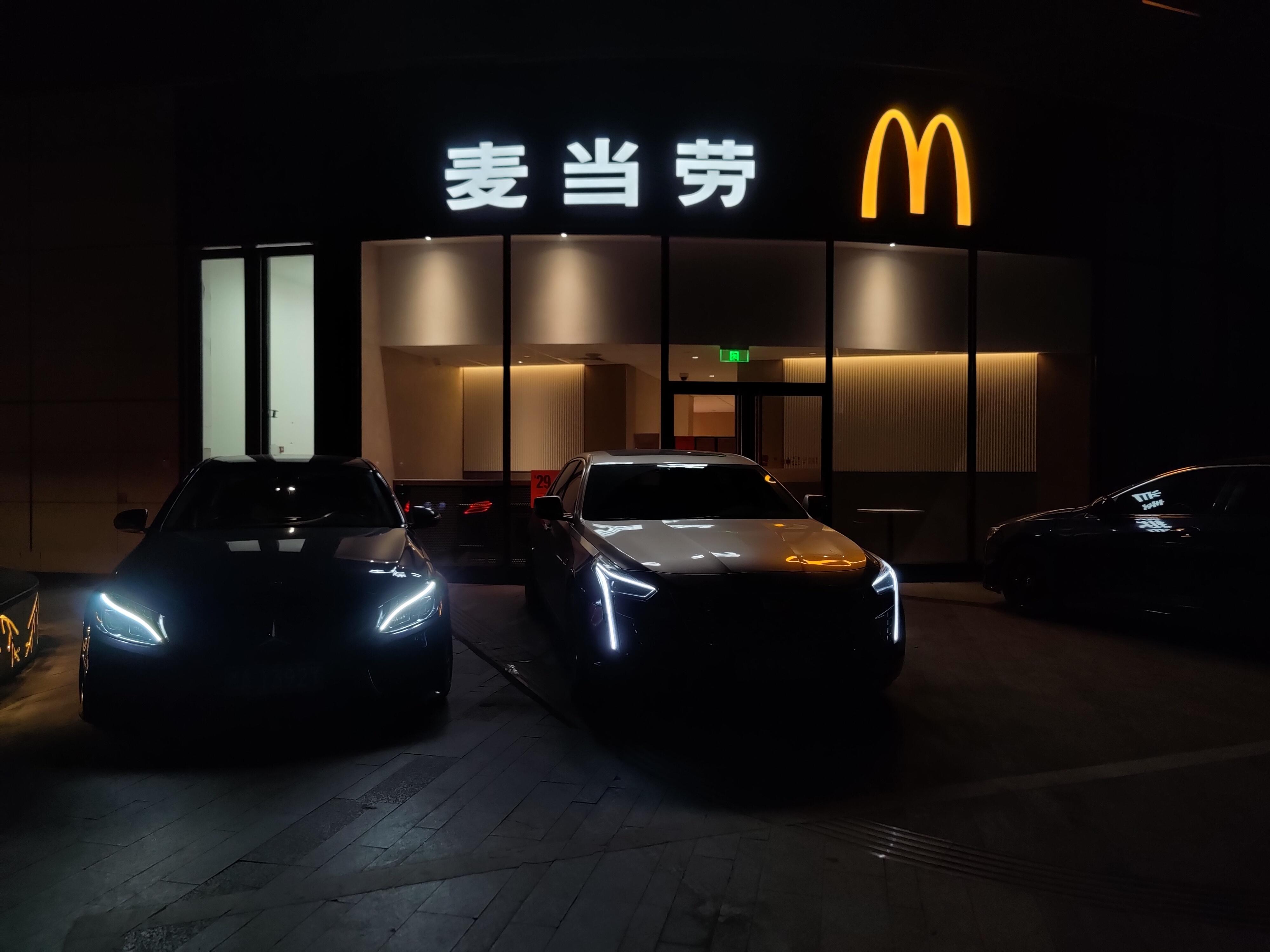 如何看待凯迪拉克 CT6 的销量？ - 知乎