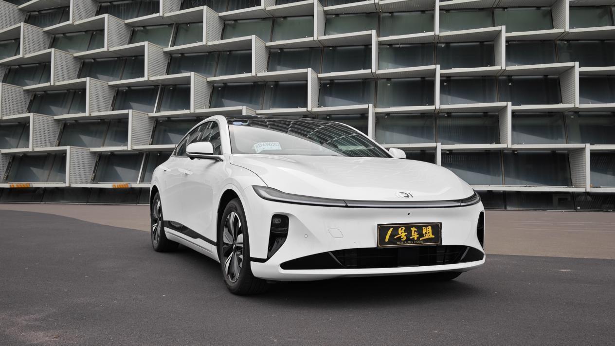 试驾官 | 评测启源A07，15万带电吸门，轴距2m9，谁有它卷？ - 知乎