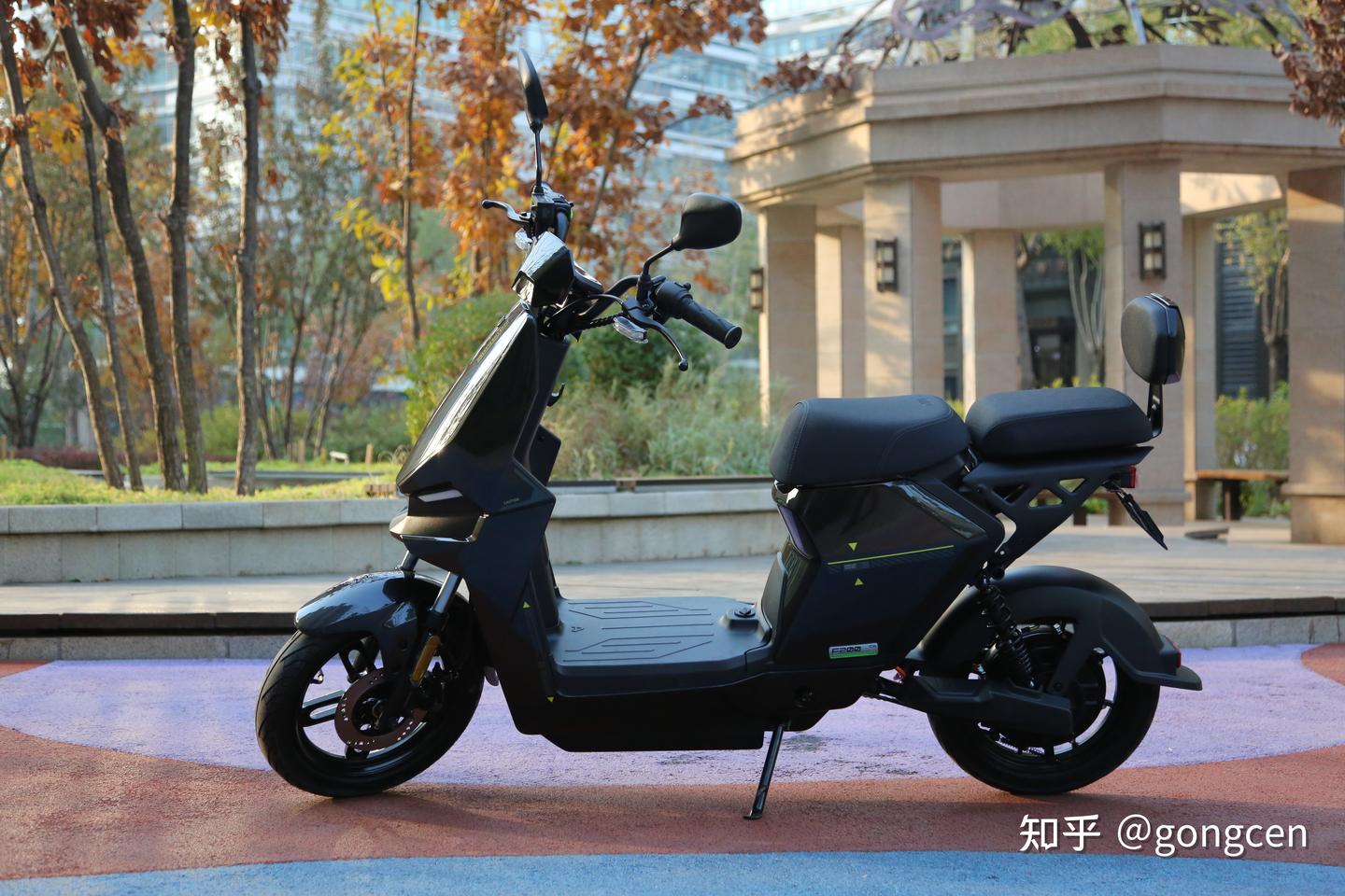 关于小牛F200你可能想知道的所有事 - 知乎